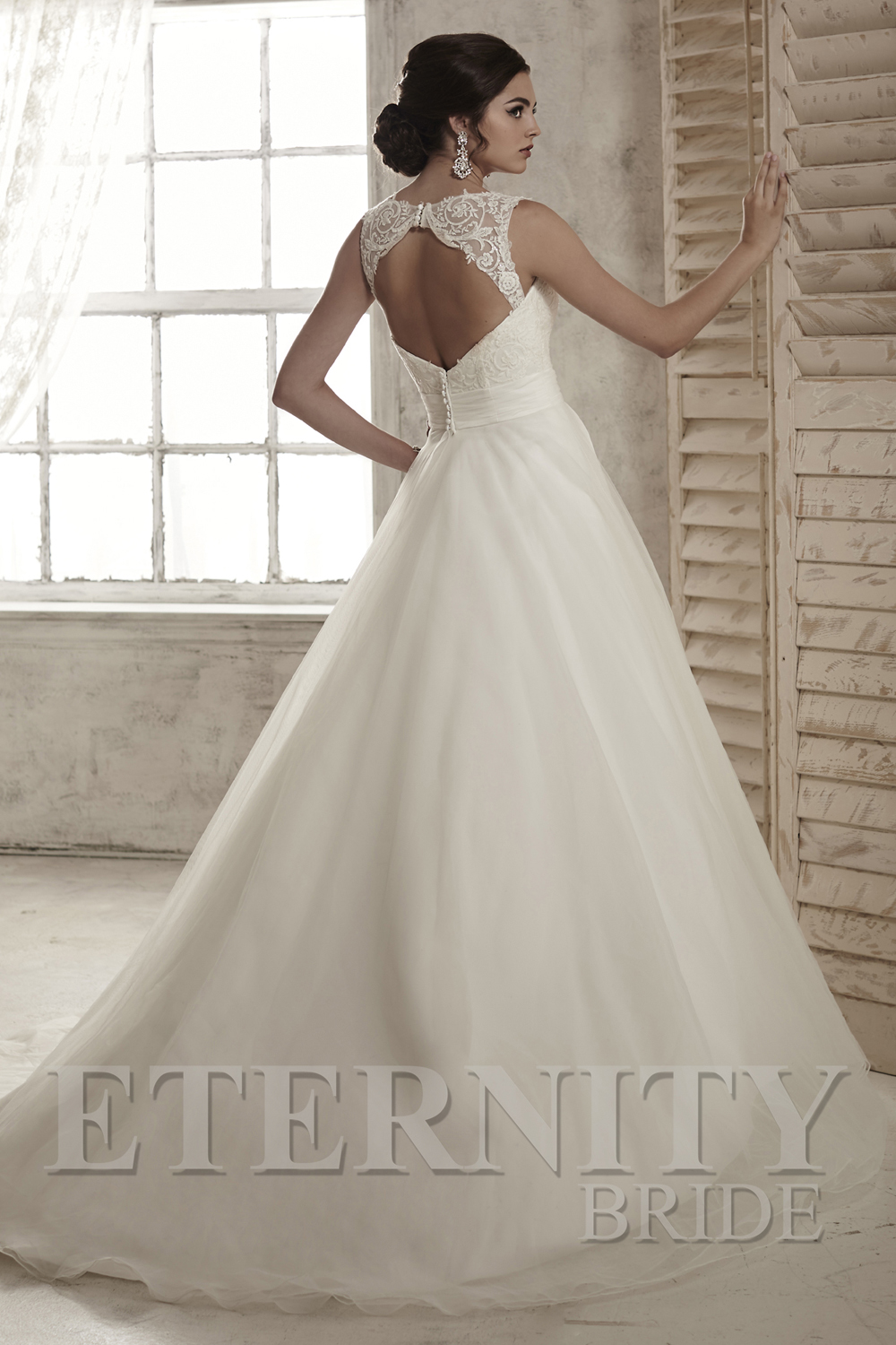 Eternity D5338 | Belle Mariee Bridal